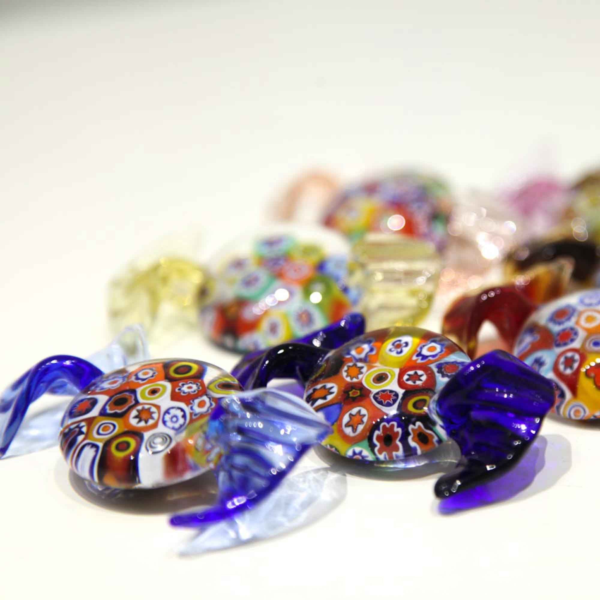 Artistic : Murano Glass Placeholders for Your Special Occasions